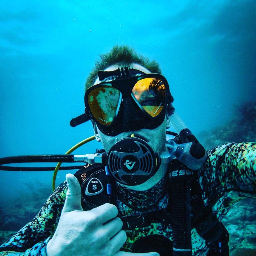 2 tank daily Boat dive just $130 ! Please click Here to book your trip